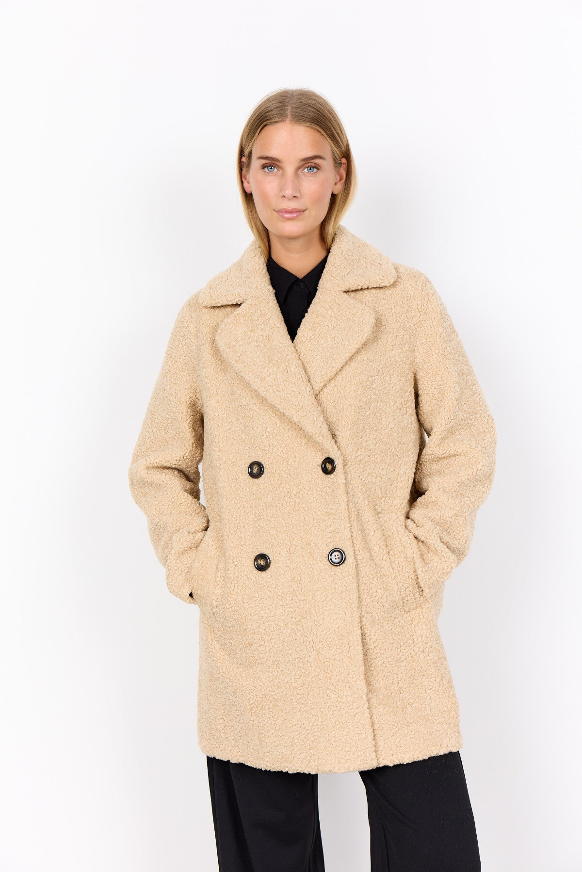 SC-MUKITE 1 Jacka i Sand från soyaconcept | Soyaconcept.se – soyaconcept.se